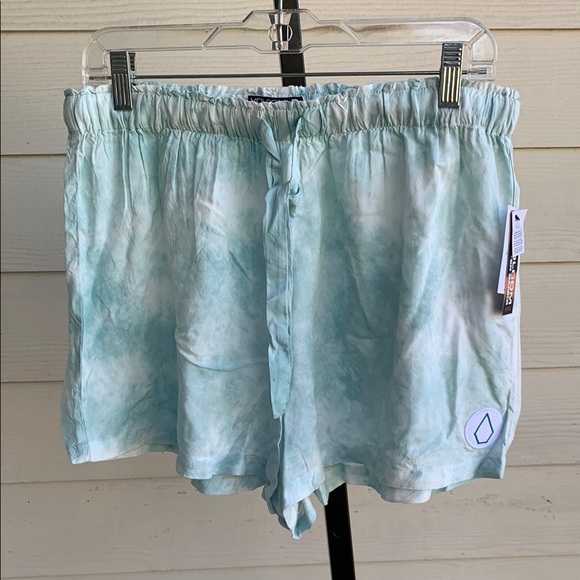 Volcom | Shorts | New Volcom Netflix Outer Banks Womens Tiedye Shorts ...
